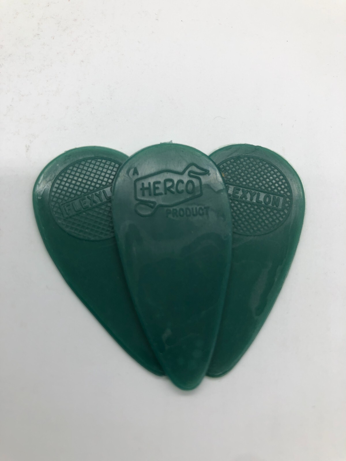 Lot of 3 50s Herco Flexylon Long Ghastly Green Guitar Picks | eBay