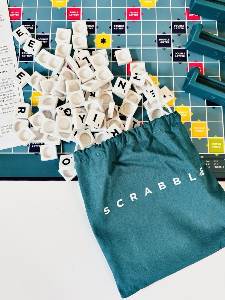 Original Mattel Scrabble Classic Family Board Game 2020 Complete Family ...