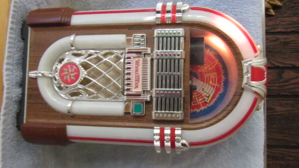 Vintage Wurlitzer Mini Jukebox w/ damaged Tapes "READ" | eBay