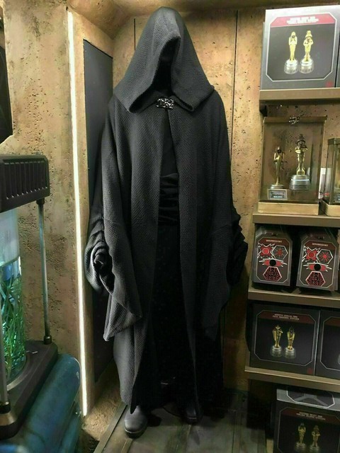 Star Wars Galaxy's Edge Emperor Palpatine Darth Sidious Robe Cloak ...
