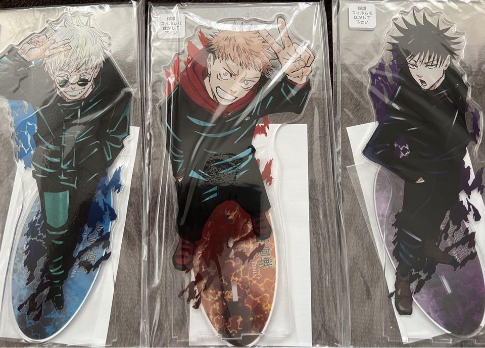 Jujutsu Kaisen Acrylic Mega Figure Satoru Gojo, Yuji Kojo, Megumi ...