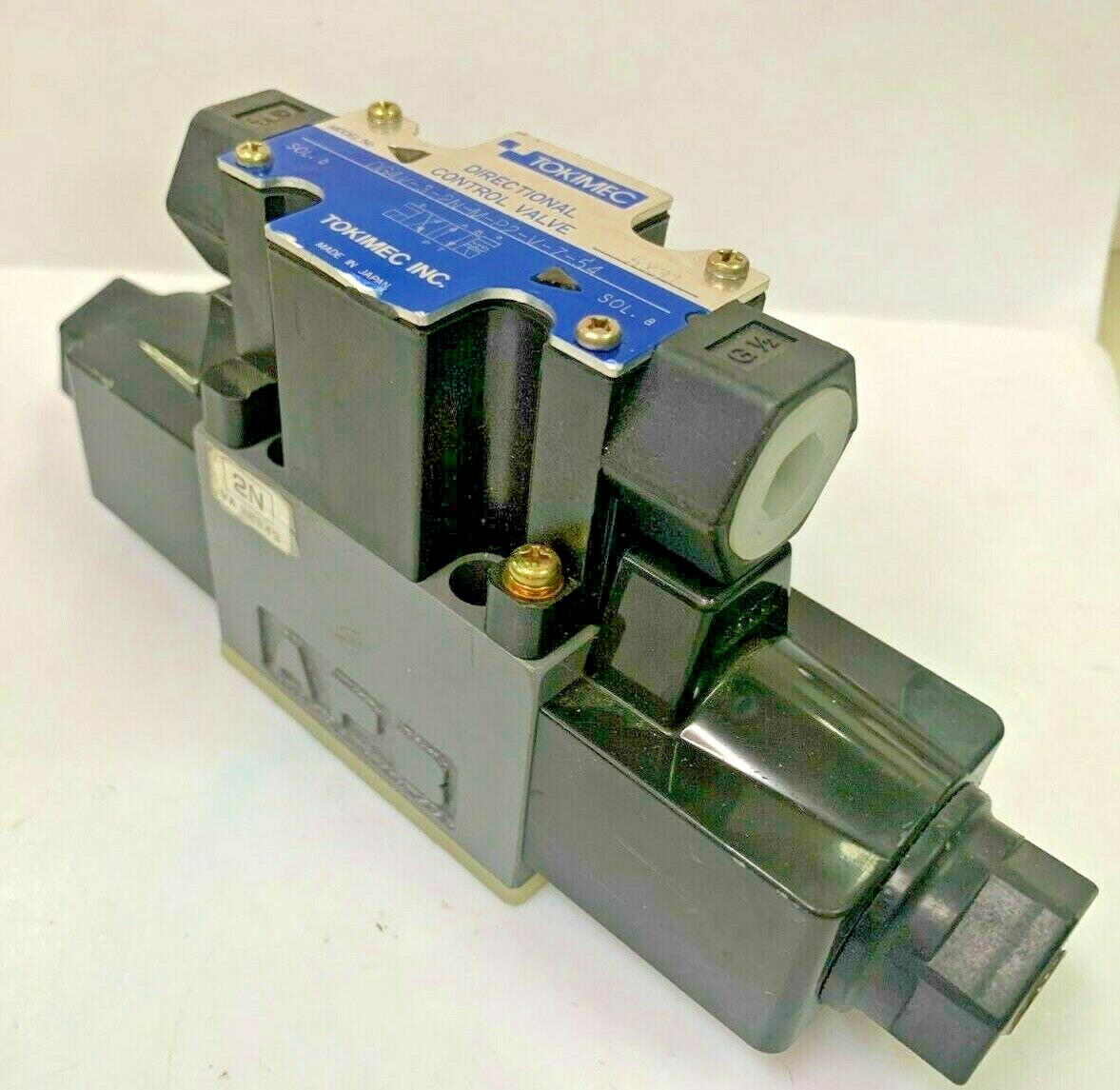 Tokimec DO3 DG4V3-2N-M-P2-v-7-54 Hydraulic Directional Valve 120V for ...