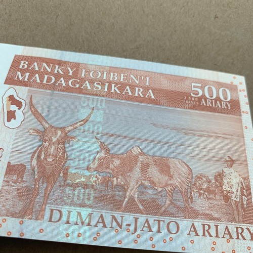 Zebu Note, Madagascar 500 Ariary Banknote Vintage Currency Paper Money ...