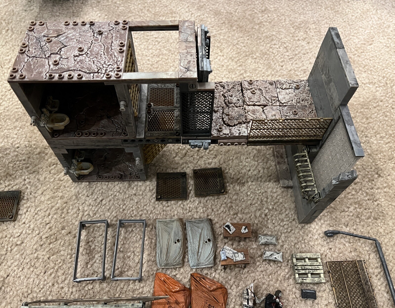 3 Walking Dead building sets: Prison Catwalk, Upper Prison Cell, Lower ...