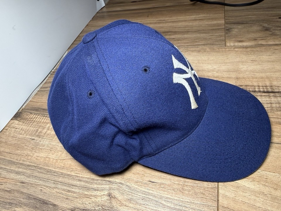 VTG 90s New York Yankees MLB Baseball Big Logo Navy Blue G-Cap Snapback ...