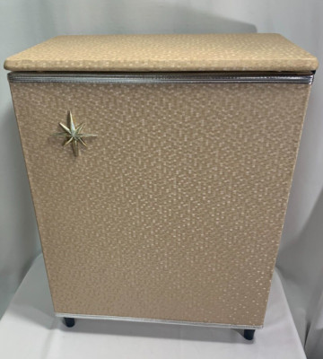 Vintage HAWKEYE Burlington Co. Clothes Laundry Hamper Vinyl and Wicker ...