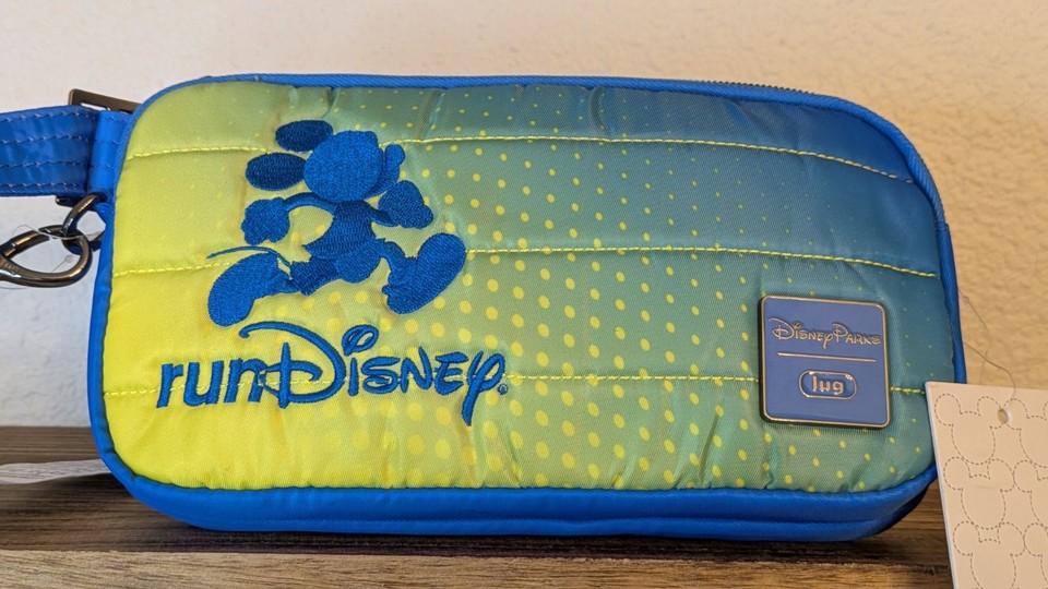 Disney Parks runDisney Lug Organizer Wristlet Pouch NWT Crossbody ...