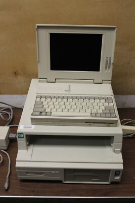 Compaq Portable Computer (LTE 386s/20) with Docking Station and ...