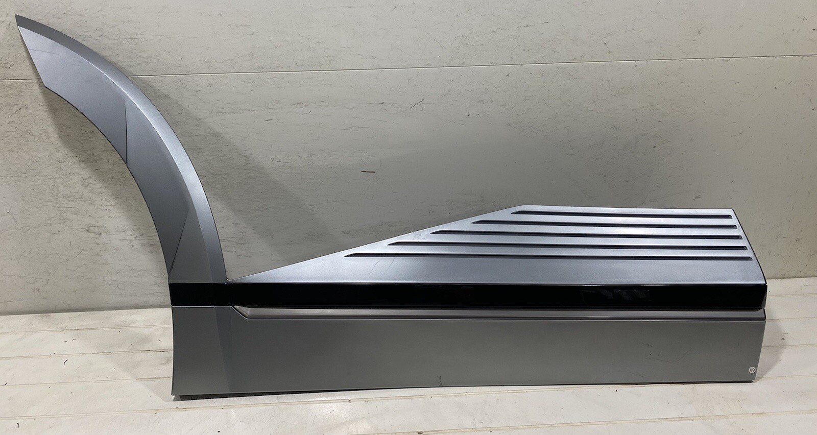 2022 Hyundai IONIQ 5 Rear Door Lower Molding Right Passengers Side ...