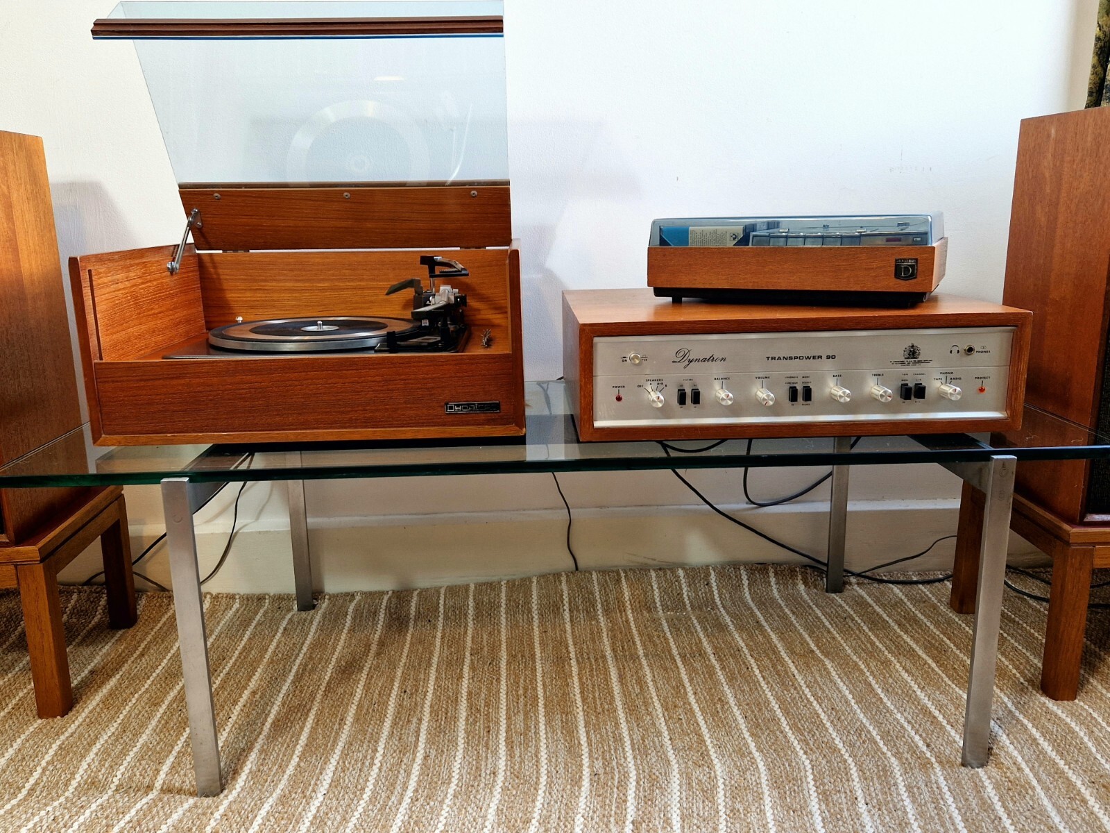 Vintage 1970 Dynatron P90 Record Player Dynatron Amplifier & Speakers ...