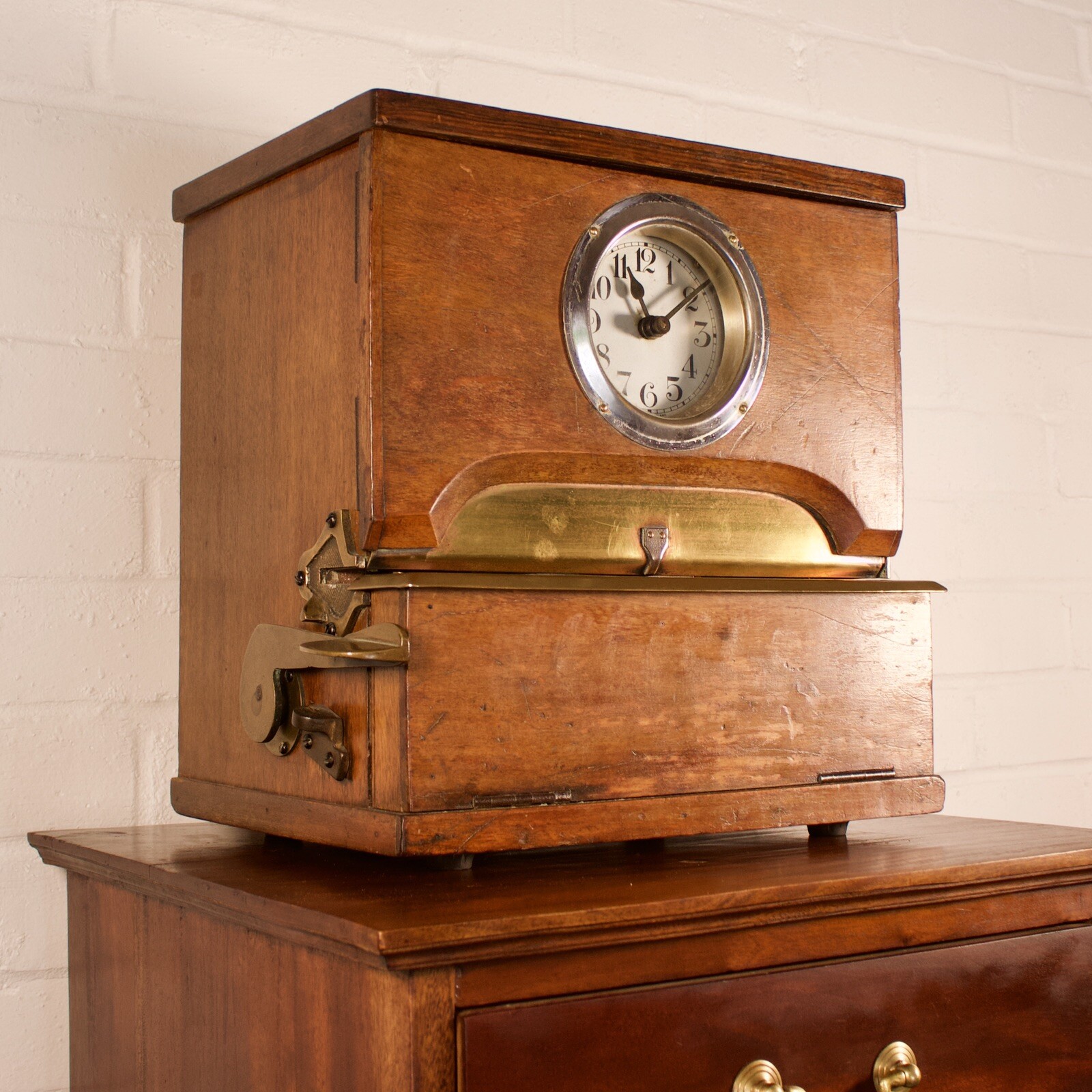 VINTAGE OAK CASED INDUSTRIAL MECHANICAL CLOCKING-IN CLOCK | eBay UK