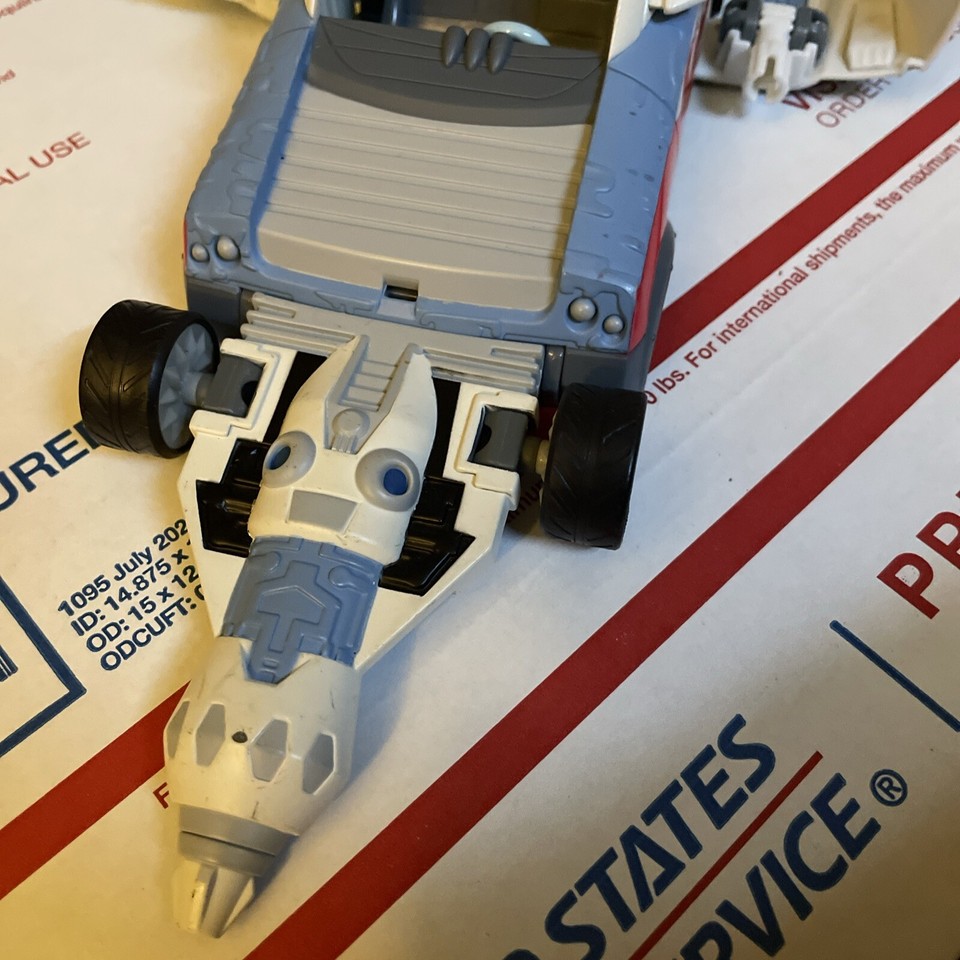 DC Comics Teen Titans Go Cyborg Turbo Mobile Red Flames Transforming ...