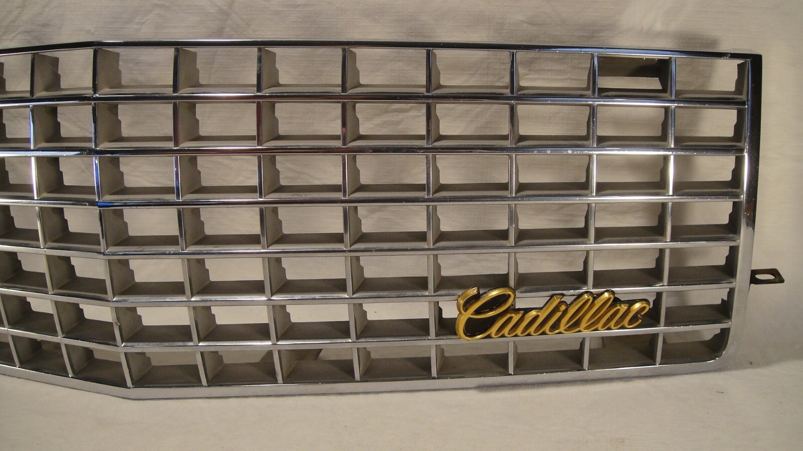 1988-1991 CADILLAC ELDORADO GRILLE WITH GOLD SCRIPT EMBLEM | eBay