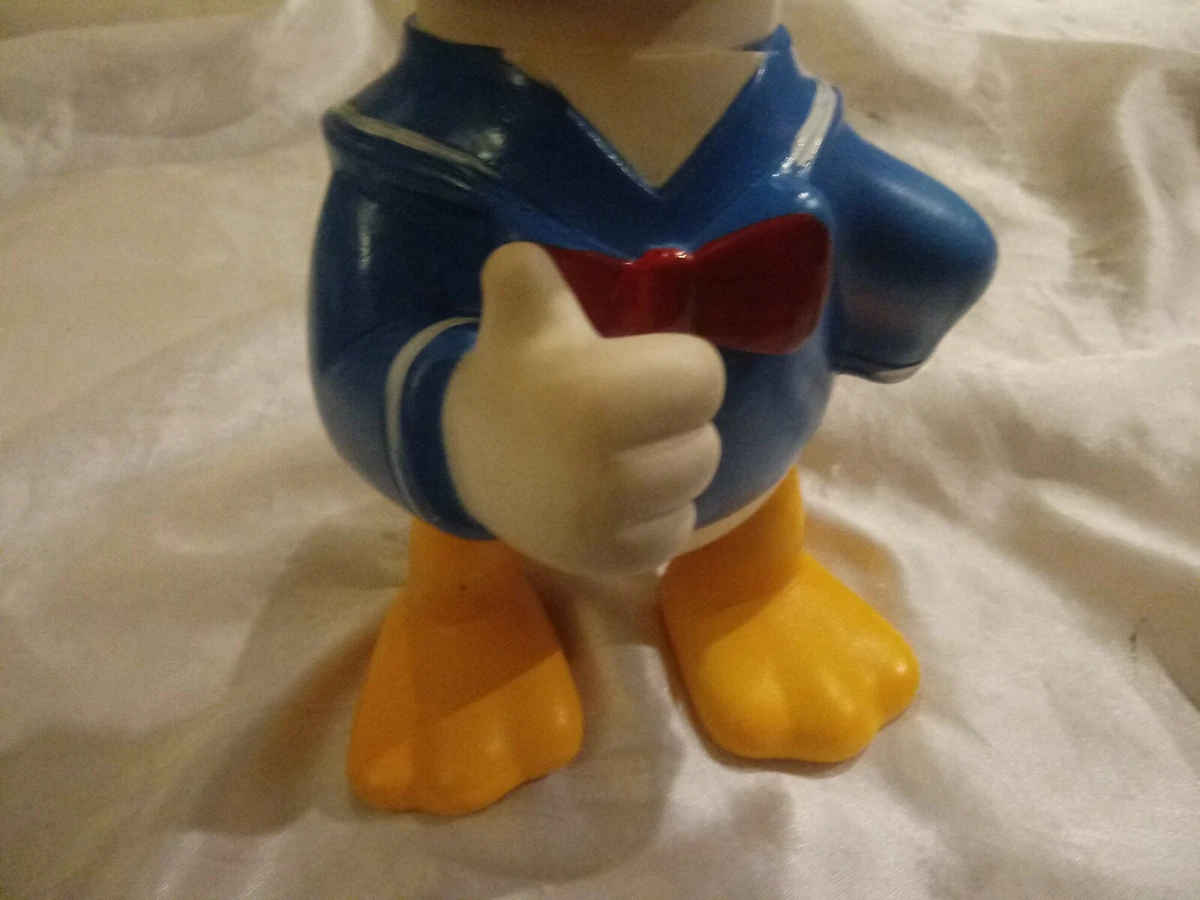 Donald Duck Thumbs Up