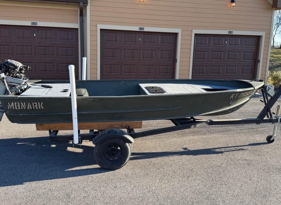 1979 Monark 14' Boat w/ Title & Trailer | eBay