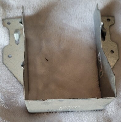 Simpson Strongtie Double 2x4,2x6 Joist Hanger LUS26-2Z, Galvanized ...