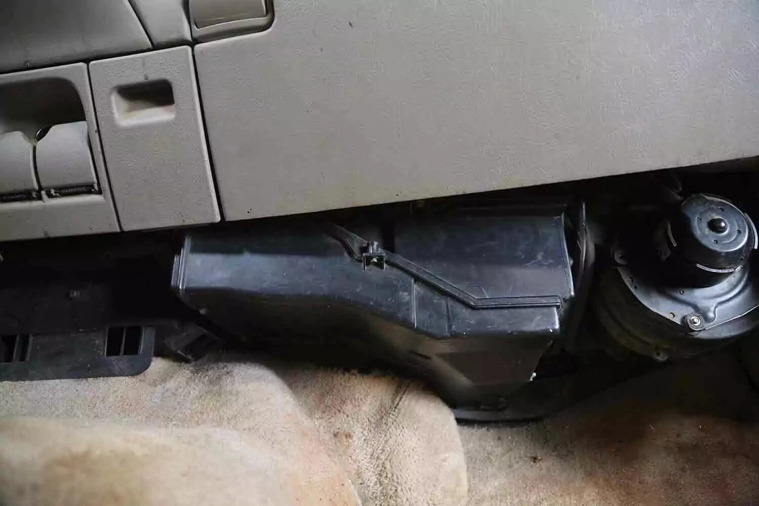 How to Replace a Heater Core