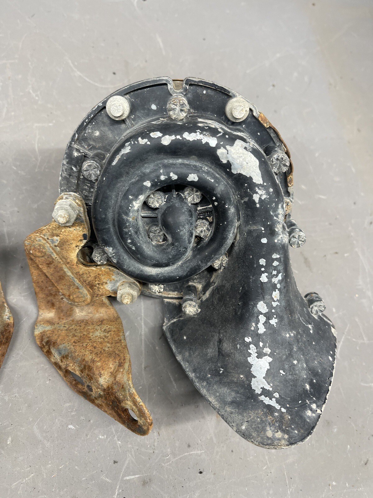 1955-1956 Chevy BelAir Nomad Horns Hi Lo Oldsmobile 88 98 Buick OEM 150 ...