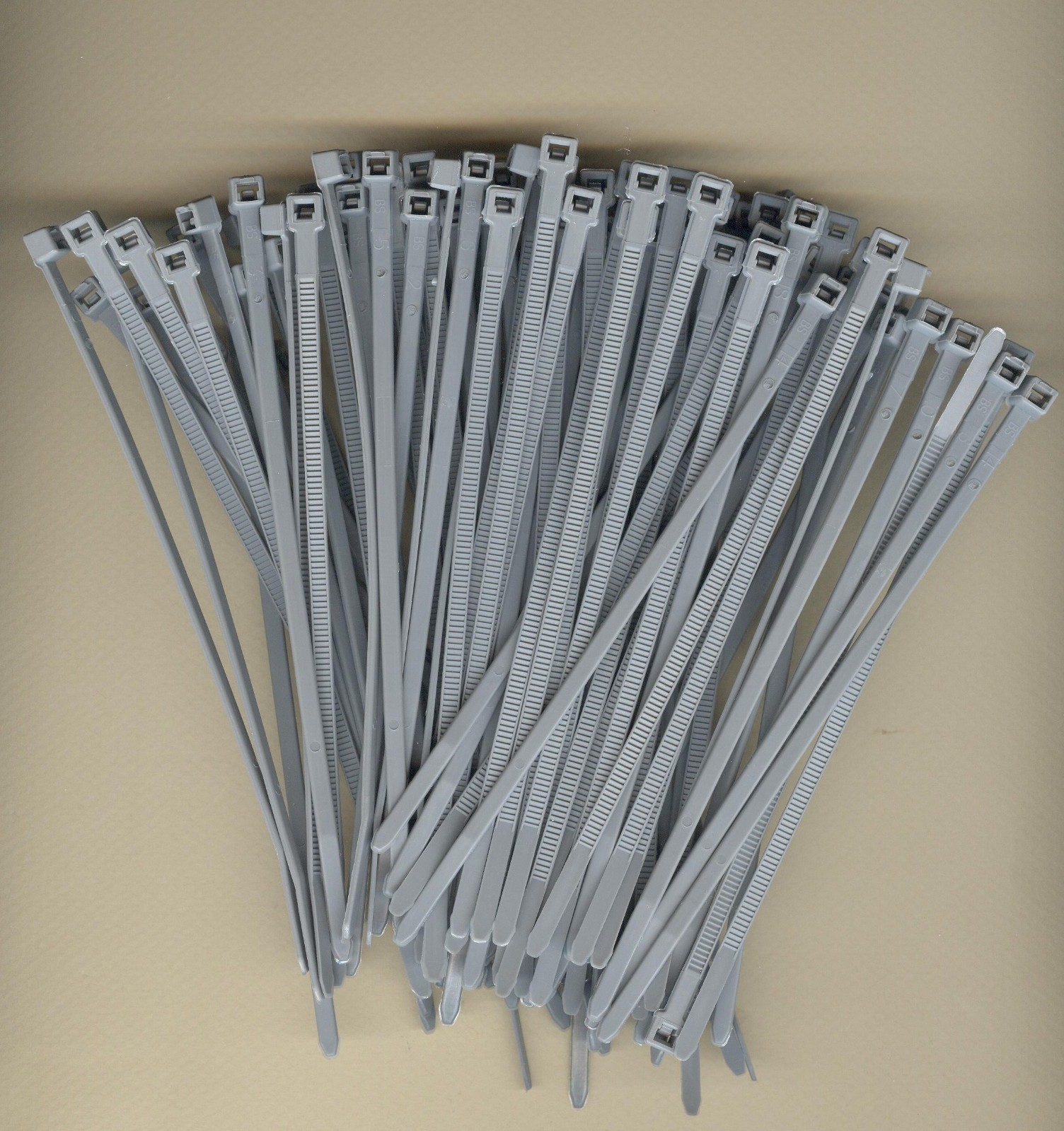 100 5" Inch Long 40# Pound GRAY GREY NYLON Cable Ties Zip Ty Tie Wraps ...