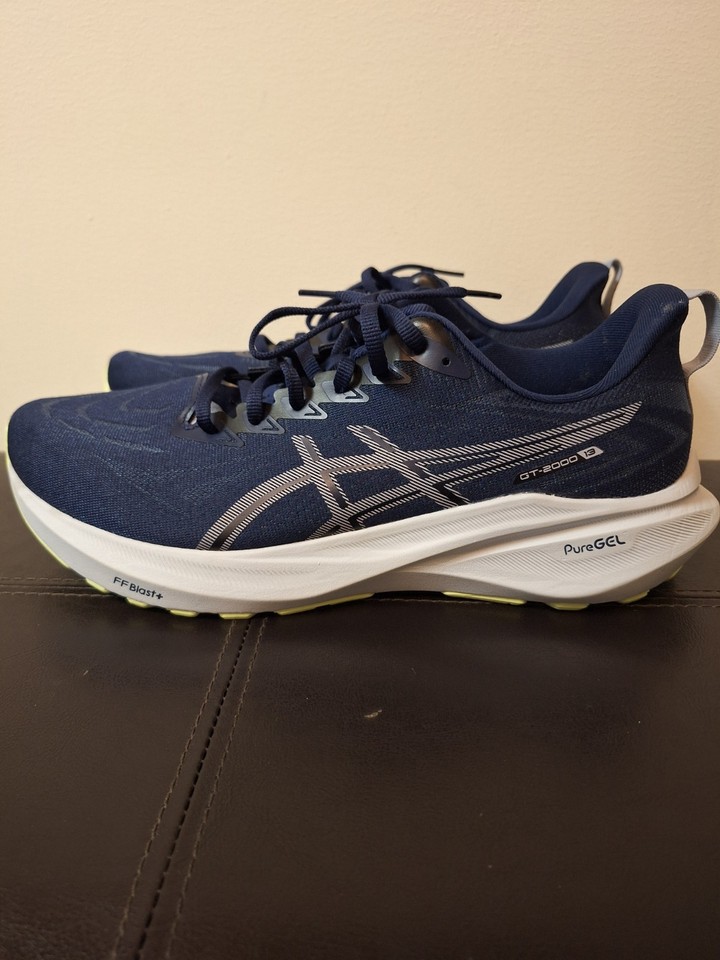 Mismatch Sizes Asics Mens GT 2000 13 Running Shoes Sneakers Size 10 And ...