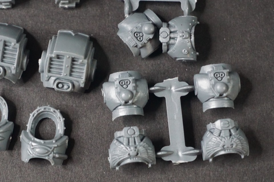 BITS PILE Khorne, wolves, deamon, torsos, terminators 40K Chaos #40k5 ...