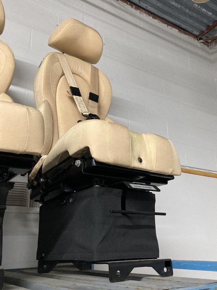 Global Seating System 3D51-555N303-1D Vehicular Seat W/ Adjuster Base ...