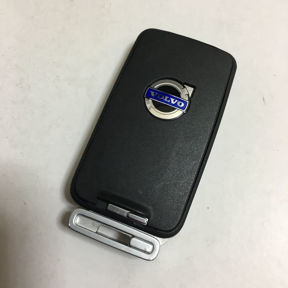 Volvo keyless remote control 60 2304011, used, compatible with Volvo ...