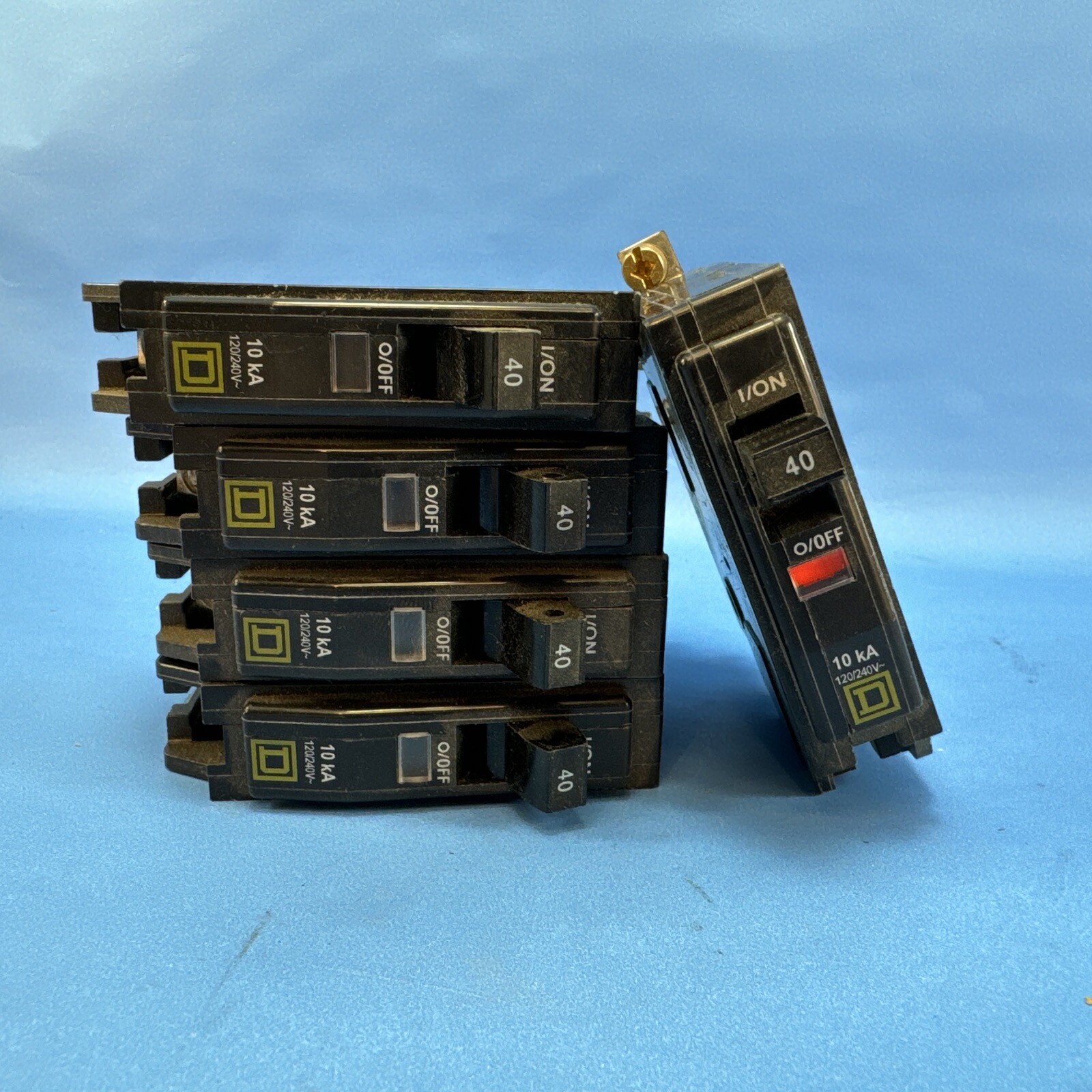 (QTY 1) SQUARE D (QOB140) / 40A Single Pole Bolt-On Circuit Breaker (A6 ...