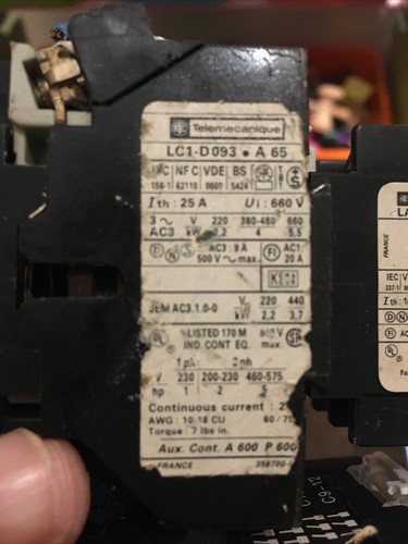 Telemecanique LC1 D093 Contactor 4kW 380v COIL: 240v 50Hz (LC1D093 ...