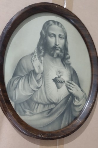 Antique Jesus Sacred Heart Oval Frame Black and white | eBay