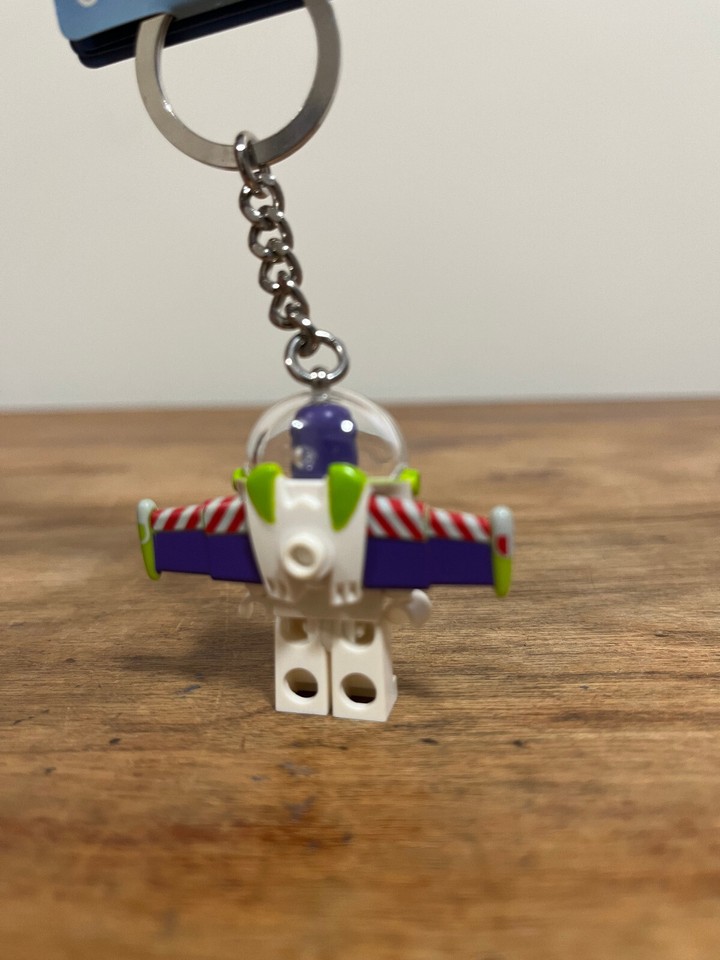 Lego 852849 Disney Pixar Toy Story Buzz Lightyear Minifigure Keychain ...