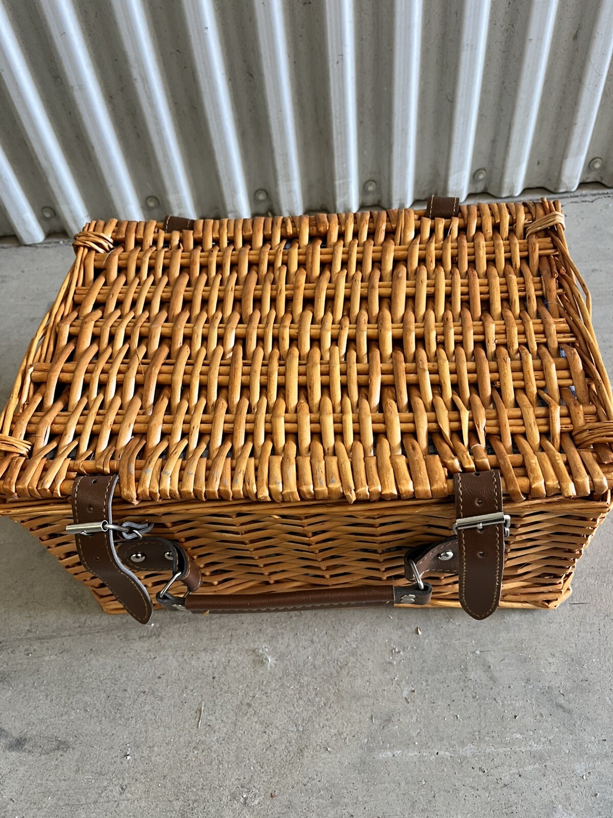 New Picnic Basket Set Waterproof Blanket Plates Utensils Glasses ...