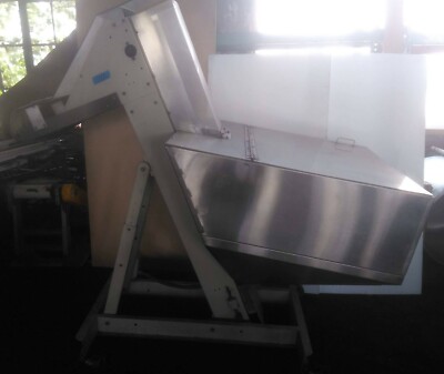 Hoppman Series 8 EP Cleated Conveyor Hopper-Elevator, Hopper 49" x 42 ...