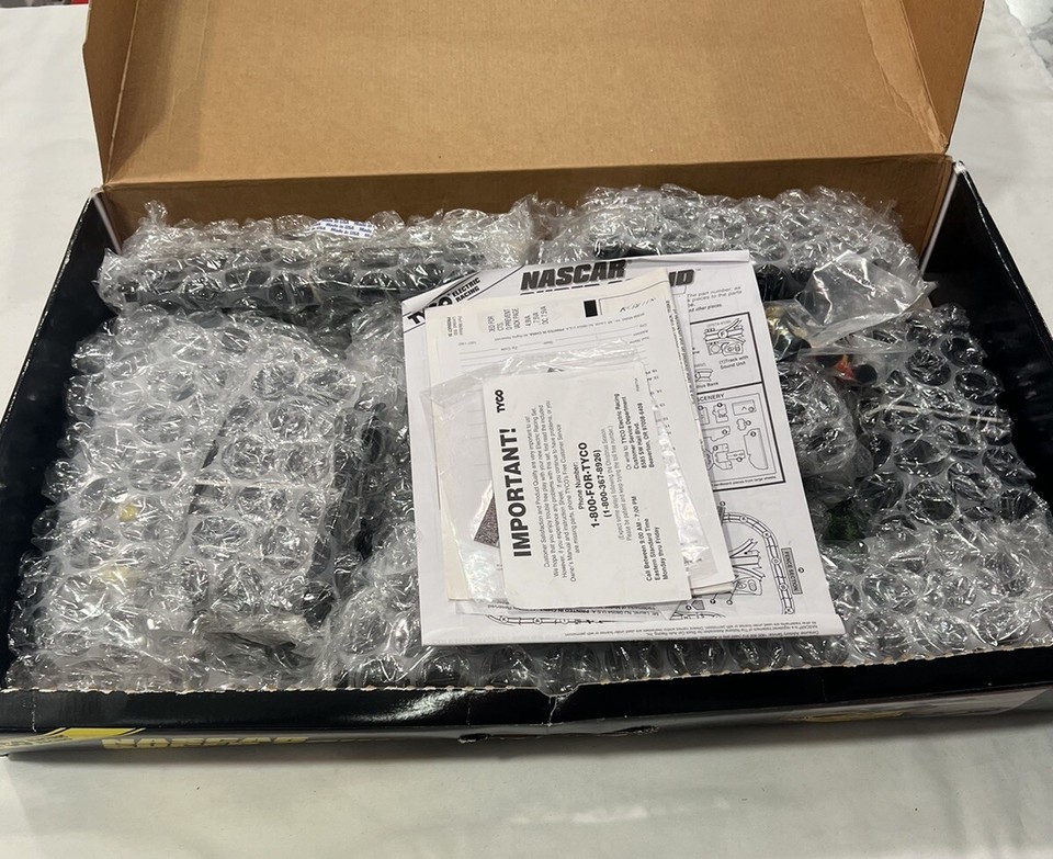 Vtg 1998 TYCO NASCAR Super Sound Electric Racing Slot Car Race Track ...