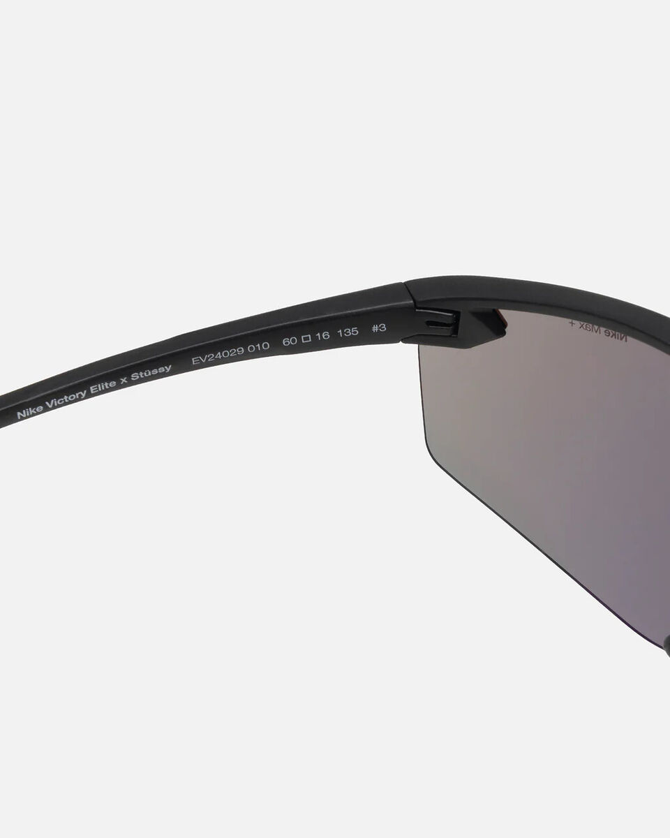Stussy x Nike Victory Elite Sunglasses LIGHT BONE / BLACK Stussy x Nike Victory Elite Sunglasses LIGHT BONE / BLACK