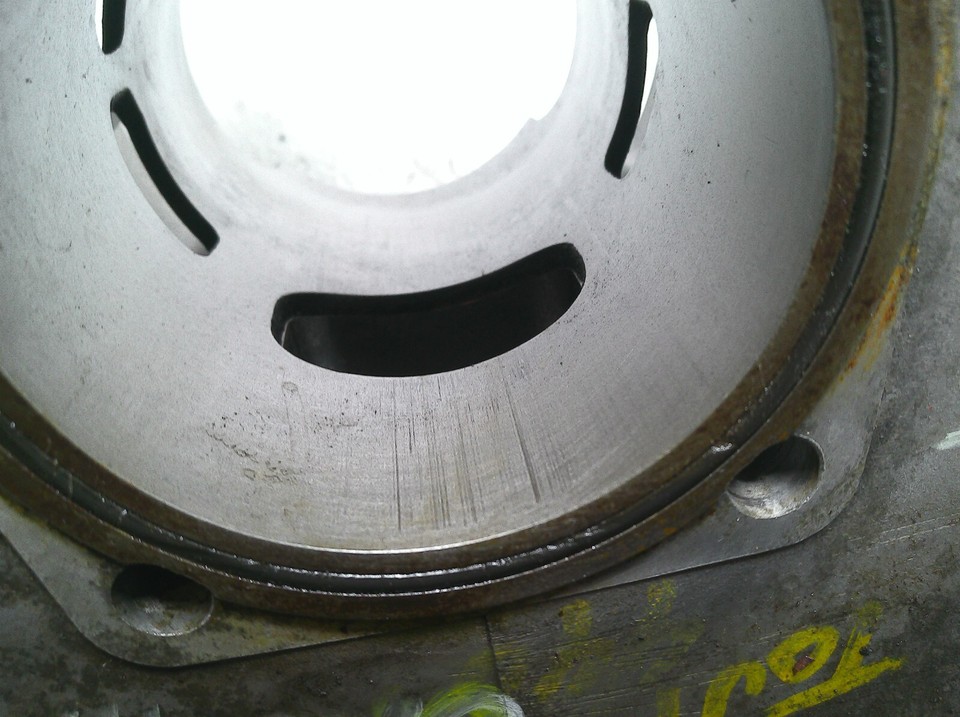 Ski Doo 440 F/C Rotax 443 Twin Snowmobile Engine Left PTO Cylinder MXZ ...