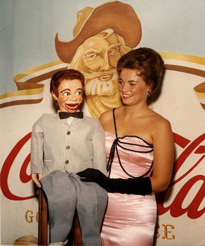 Ventriloquist Vonda Kay Van Dyke - Kurley Q LEGEND CITY POSTER 24 X 36 ...