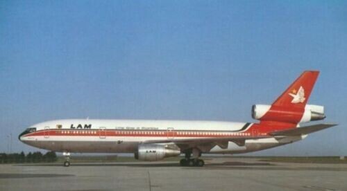 LAM Linhas Aereas de Mocambique DC-10-30 F-GDJK @ Paris CDG 1983 ...