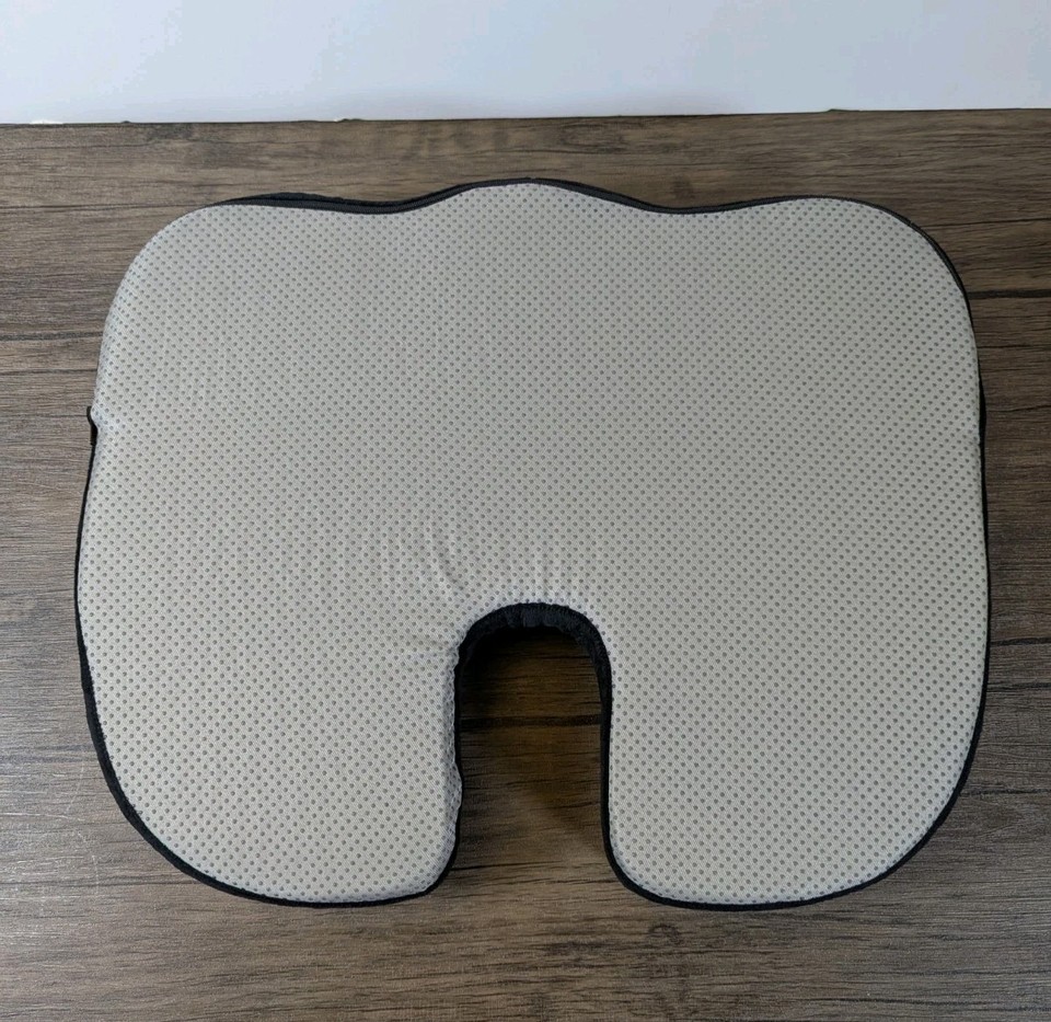 Everlasting Comfort Doctor Recommended Memory Foam Seat Cushion CLEAN ...