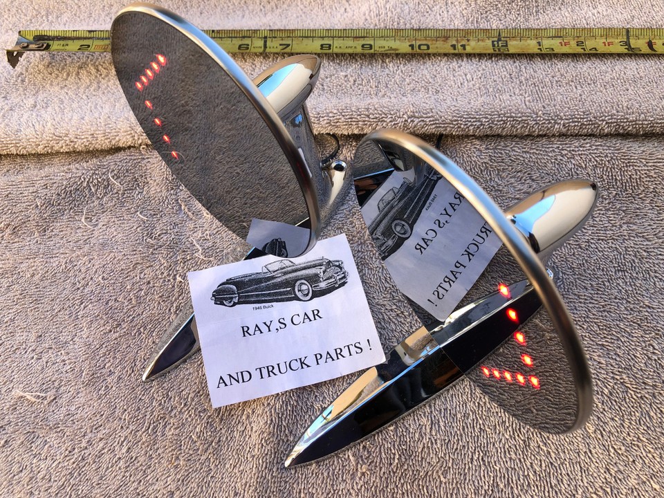 Classic Style Side View Mirrors With Built In Turn LED Arrows