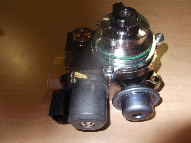13517592429 11-12 Mini Cooper S High Pressure Fuel Pump N18 HPFP R5x ...