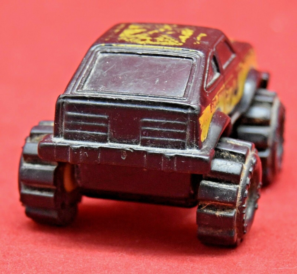 Vintage 1986 Stomper Car Black AMC Eagle 74 Yellow Schaper Hong Kong ...