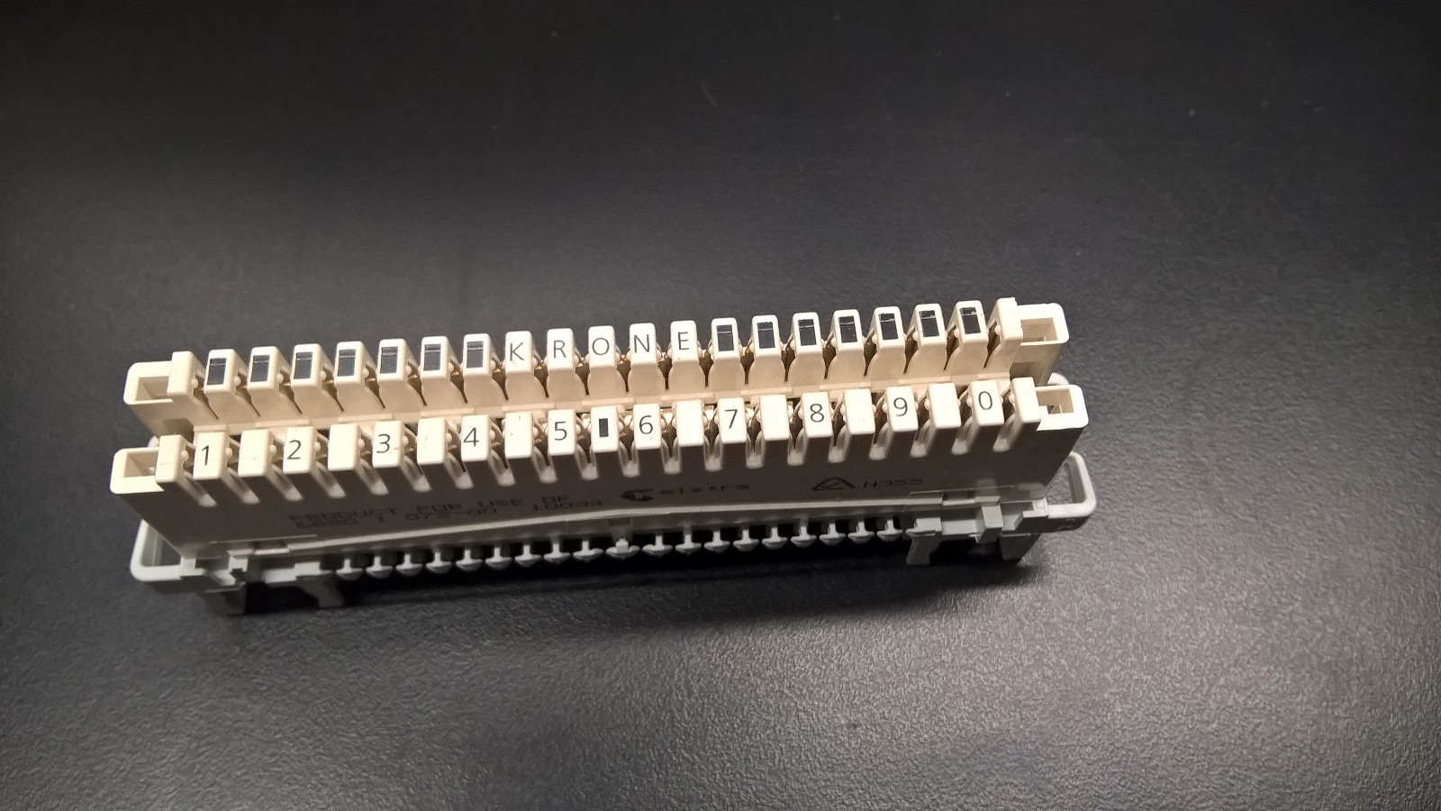 KRONE DISCONNECT MODULE CARRIER ENDORSED 5 BOXES OF 10 (NEW SEALED BOX ...