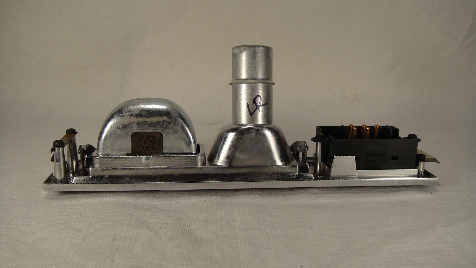 1985-1993 CADILLAC SEDAN DEVILLE FWD LH REAR WINDOW SWITCH ASSEMBLY ...