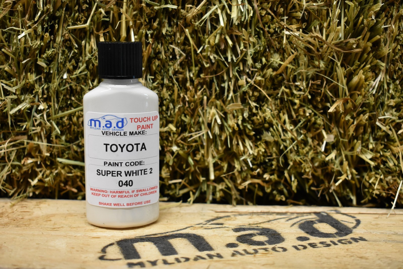 M.A.D TOYOTA SUPER WHITE 2 - 040 PAINT TOUCH UP KIT 30ML SCRATCH BRUSH ...