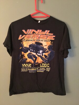 Vinyl Verse Summer Tour 2022 T-Shirt Size Large | eBay