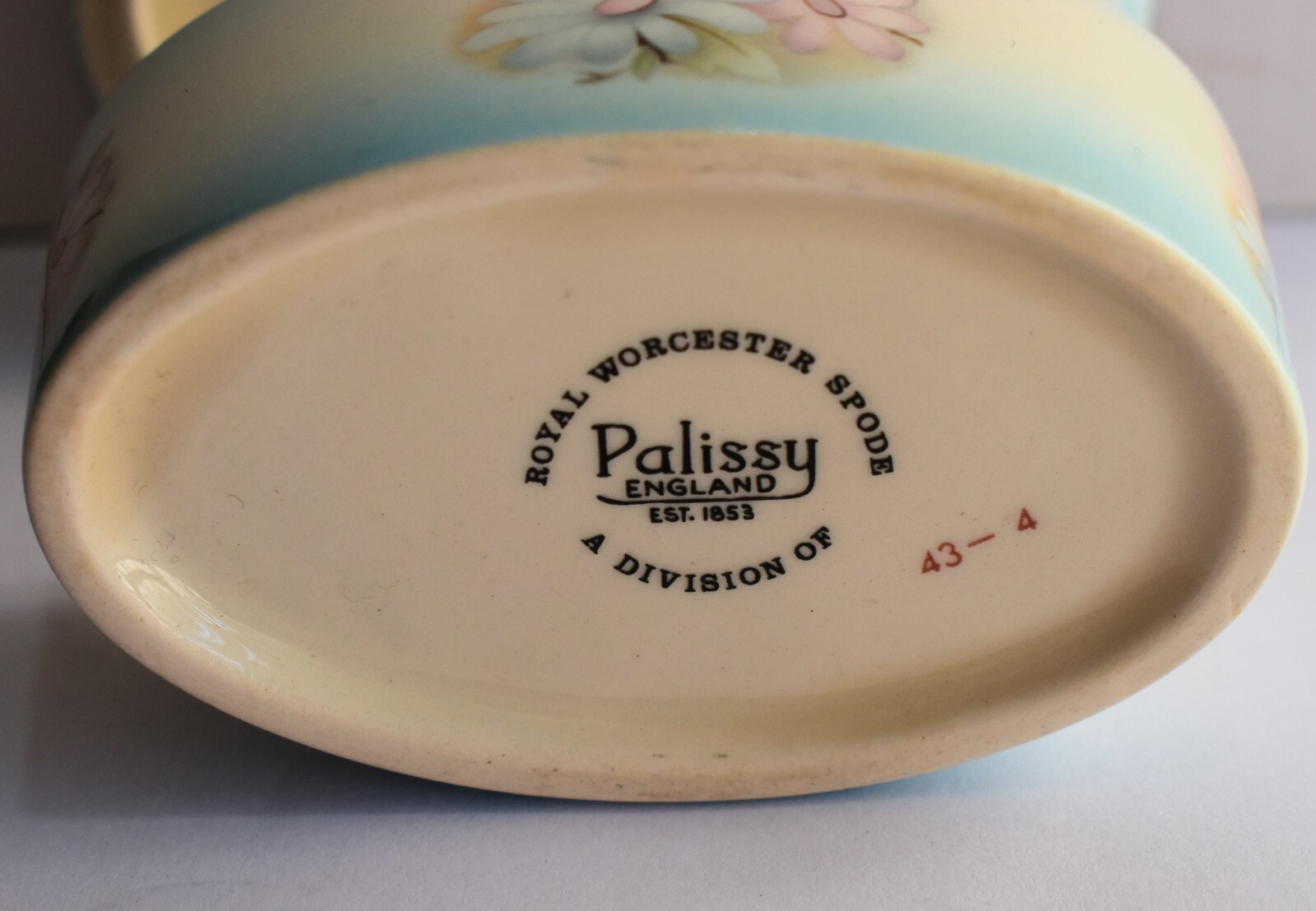 VINTAGE Royal Worcester Spode Palissy Floral Ceramic Trinket Box | eBay ...