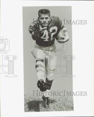 Press Photo University of Dayton football player Claude Chaney ...