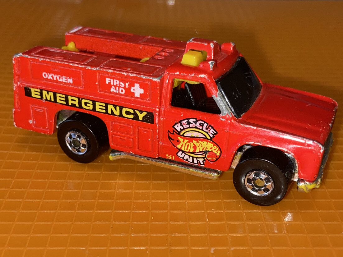 Vintage HOT WHEELS 1974 EMERGENCY RESCUE TRUCK Old Rare Yellow Lgt ...