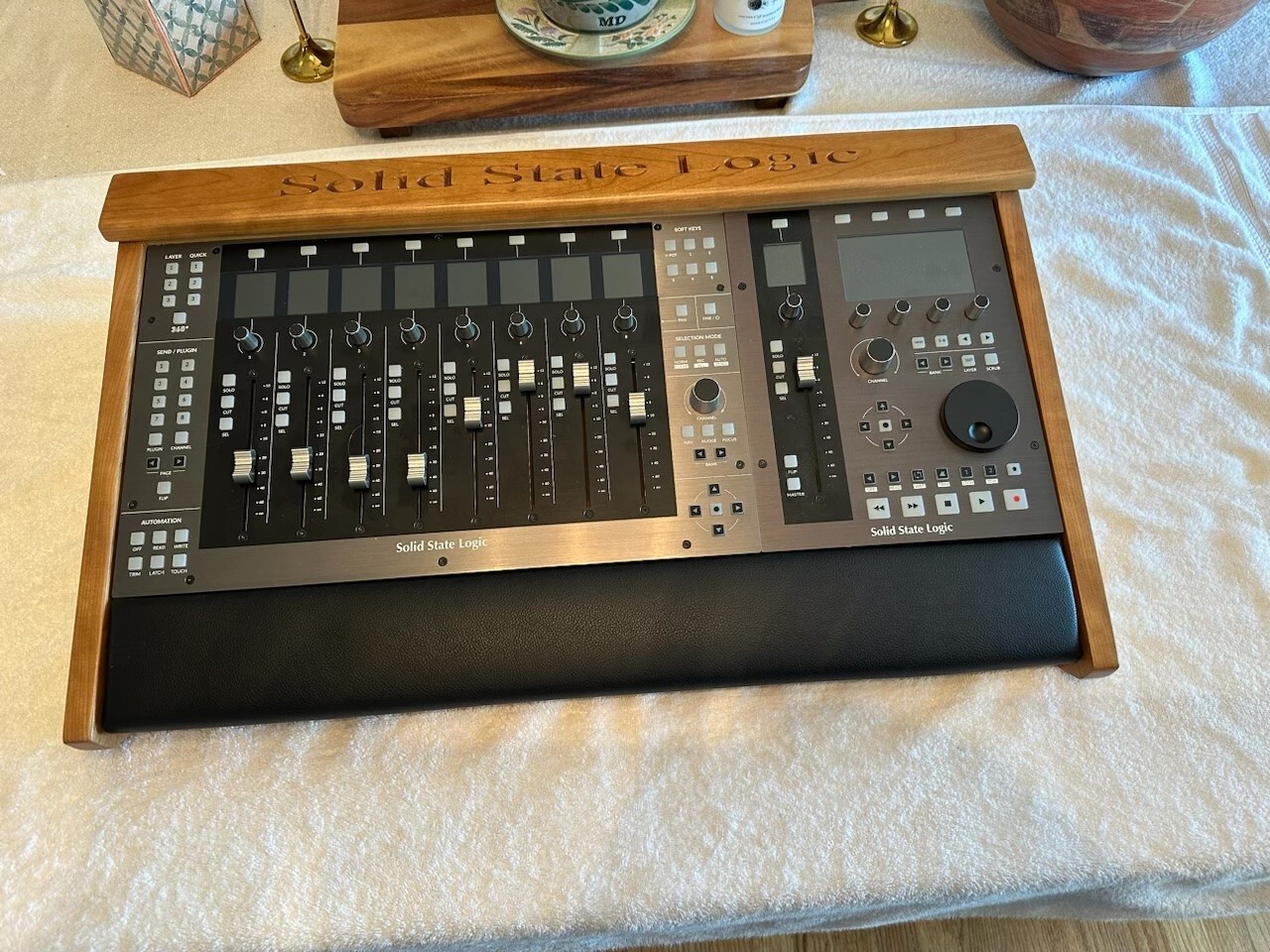 Solid State Logic UF1-UF8 Desk Stand | eBay